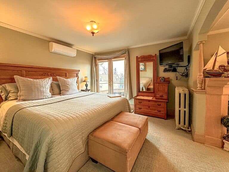 Must-Visit Park Point in Duluth: Best Beaches 2025